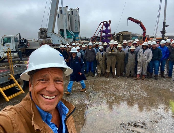 Mike Rowe's Brilliant Response on Hydrocarbons & Climate Change ...